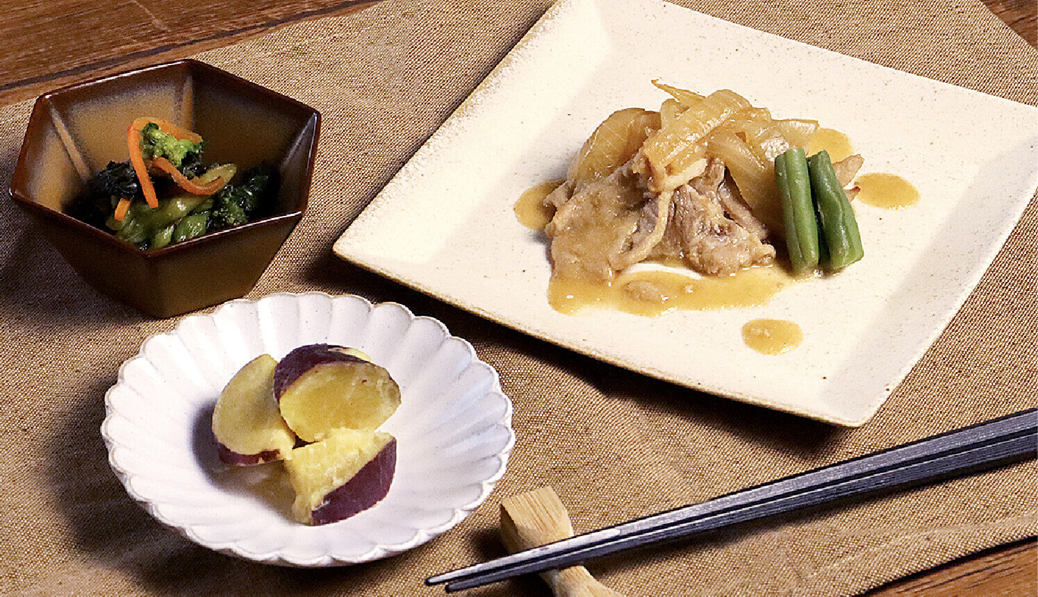 LEOC Ready-made・完全調理品｜給食委託会社：株式会社LEOC